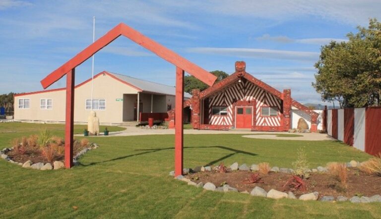 About – Mākirikiri Marae